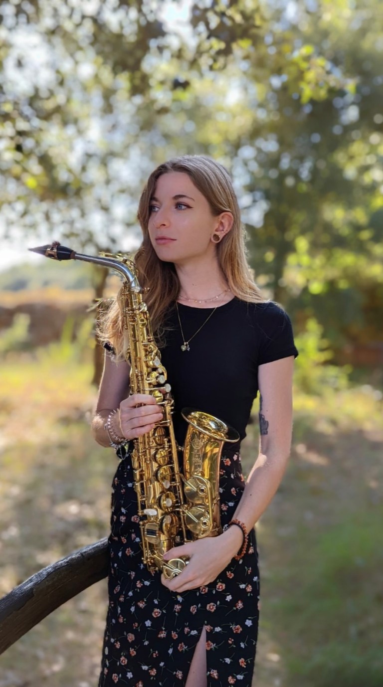 LEA PHILIPPE Saxophone – IMKA CLASSICAL MUSIC & DANCE COMPETITION AND ...